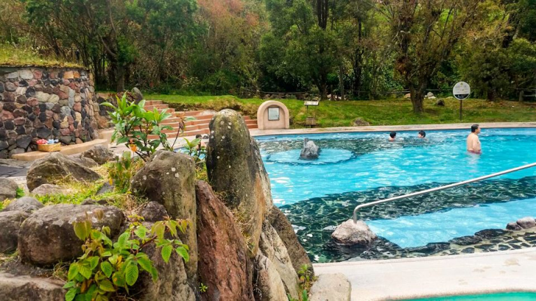 Visit the hot springs of Papallacta? Yes,... or better No?